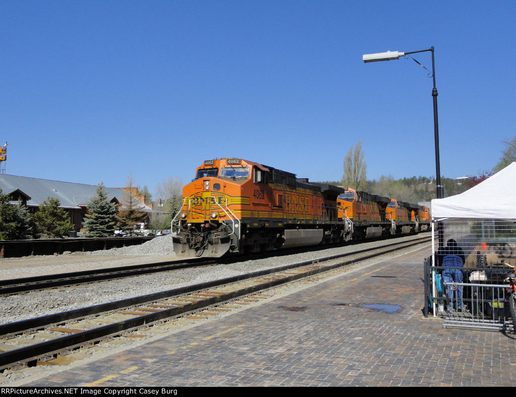 BNSF 4062